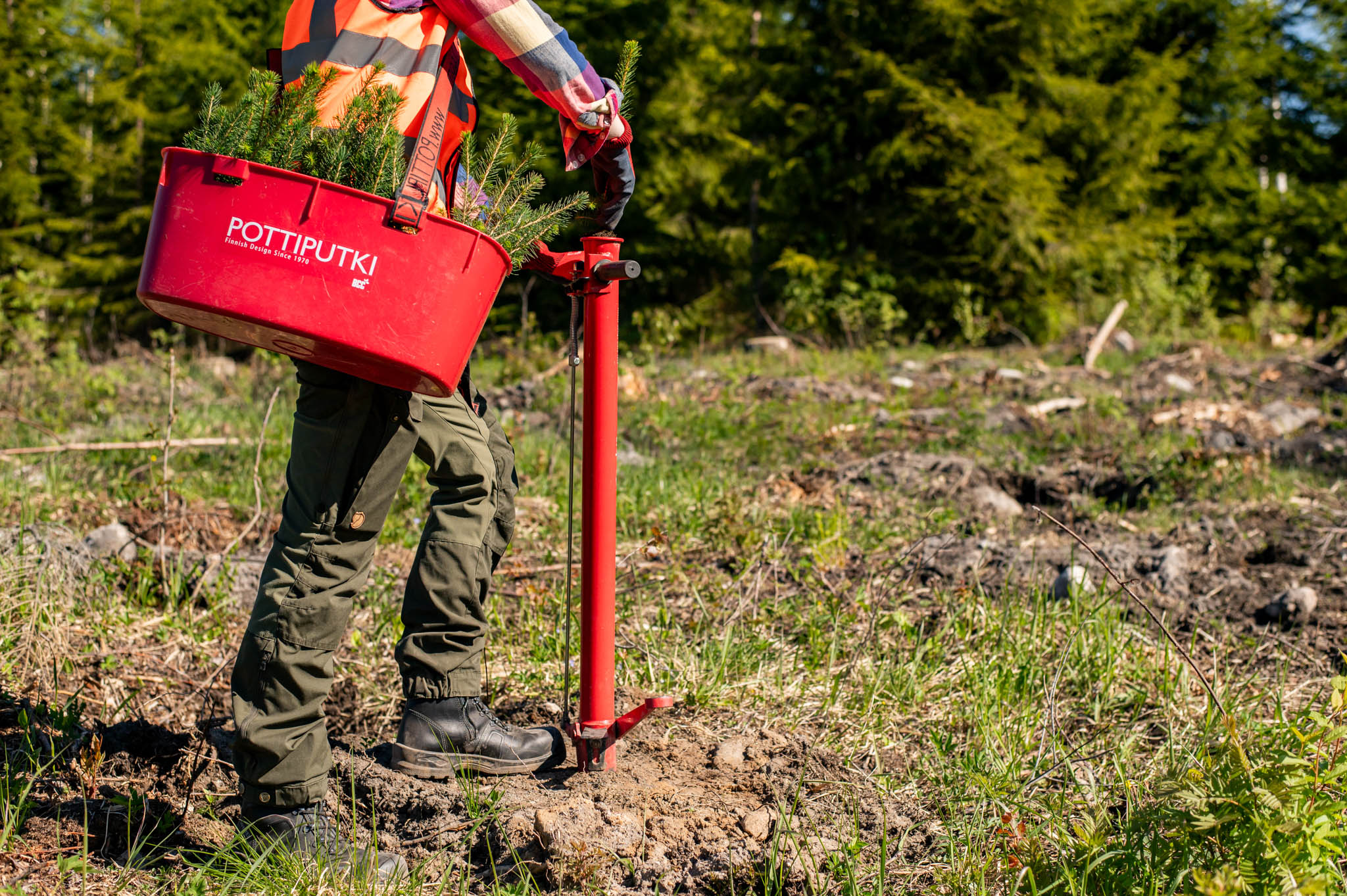 Ulkomainen metsätyöntekijä Suomessa - Tornator